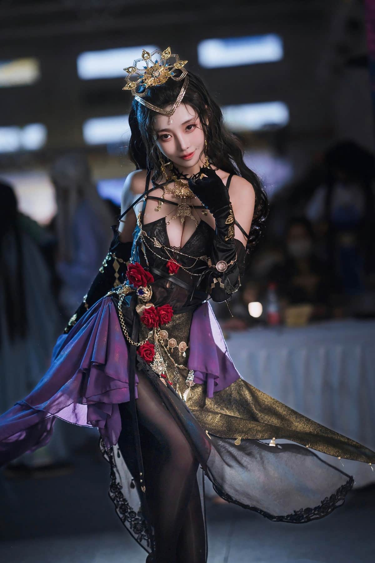 走路摇zly_写真coser美图作品合集下载|持续更新-cosers写真次元网